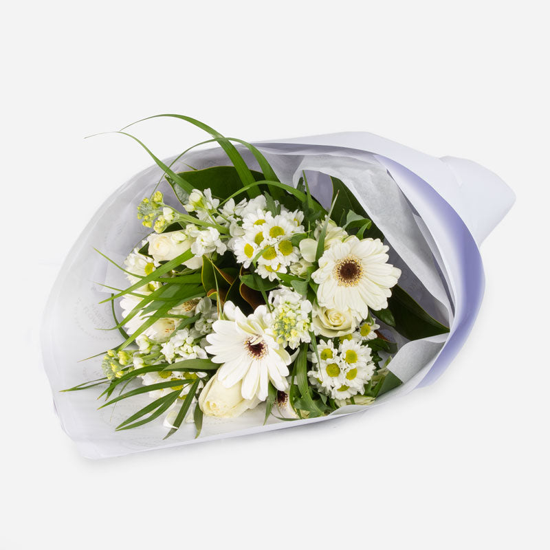 Market Flowers | Snow Florist Bouquet | Flowers Delivered – Market ...